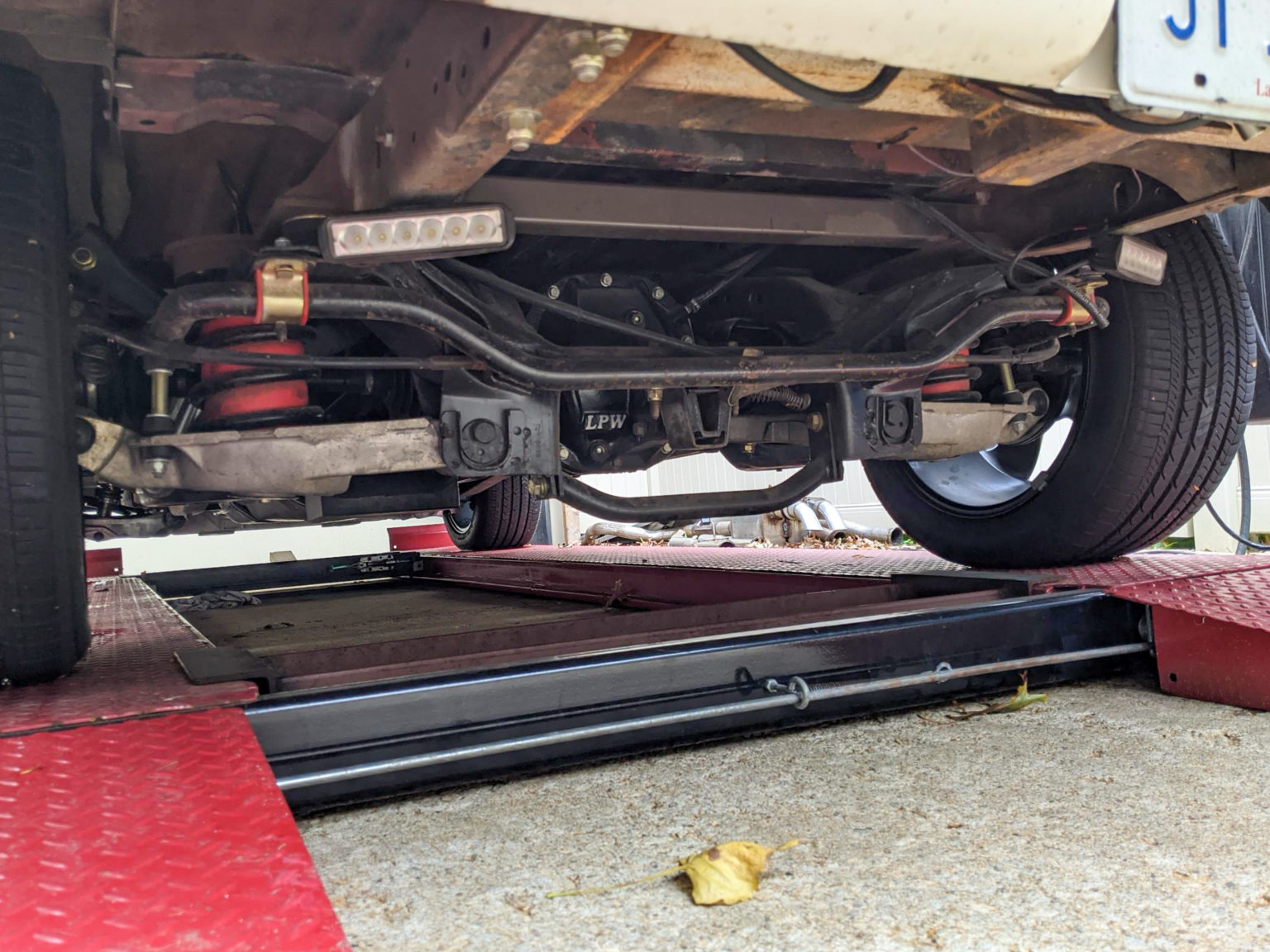 Ford F100 independent Suspension upgrades | S3 Magazine