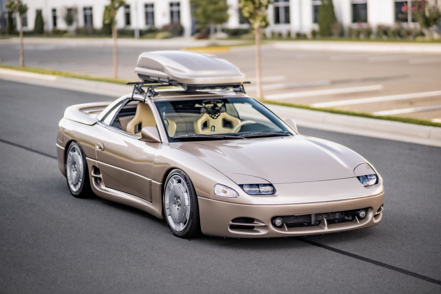 3000GT Spyder - Outside the Box | S3 Magazine