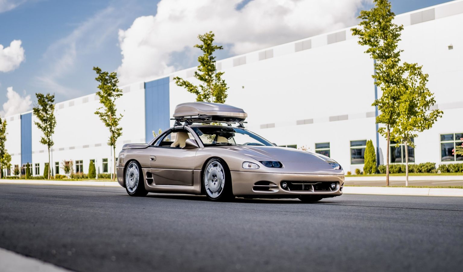 3000GT Spyder - Outside the Box | S3 Magazine