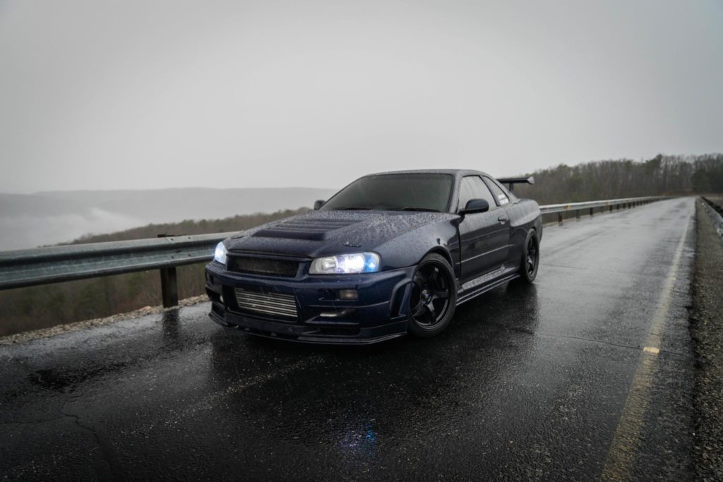 R34 Skyline - Self-indulgent wieners vs connoisseurs