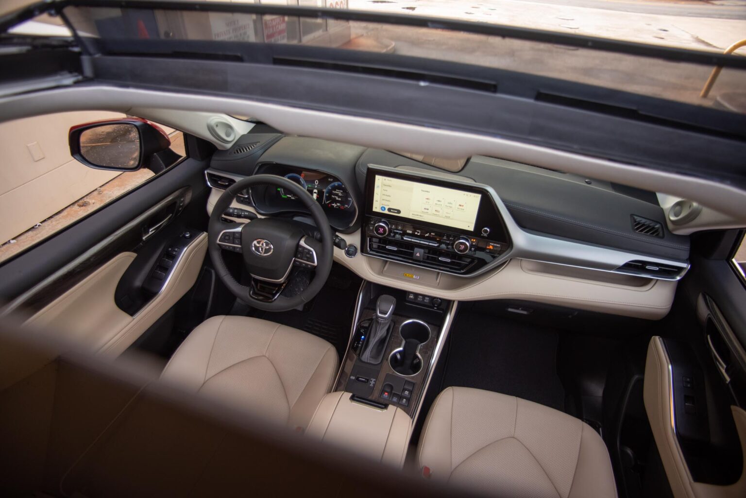 Toyota Highlander Hybrid Review | S3 Magazine