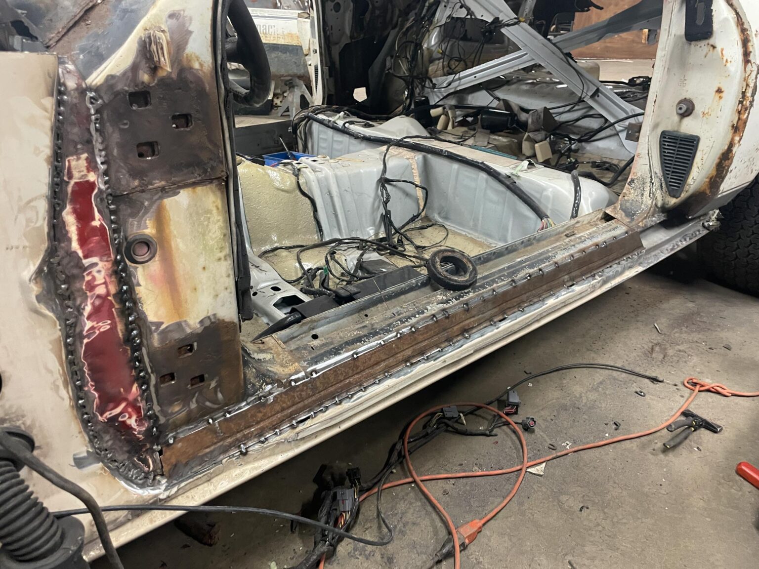 body-swapped Mustang MACH 1 on a $5,000 budget - S3 Magazine