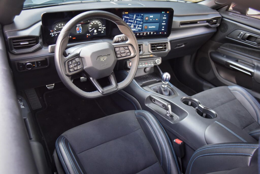 Mustang Dark Horse Review - last pony standing | S3 Magazine