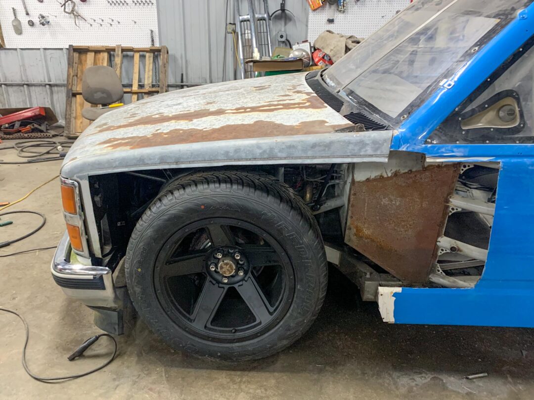 Low & Wide OBS Silverado - on a Craftsman Truck Series chassis | S3 ...