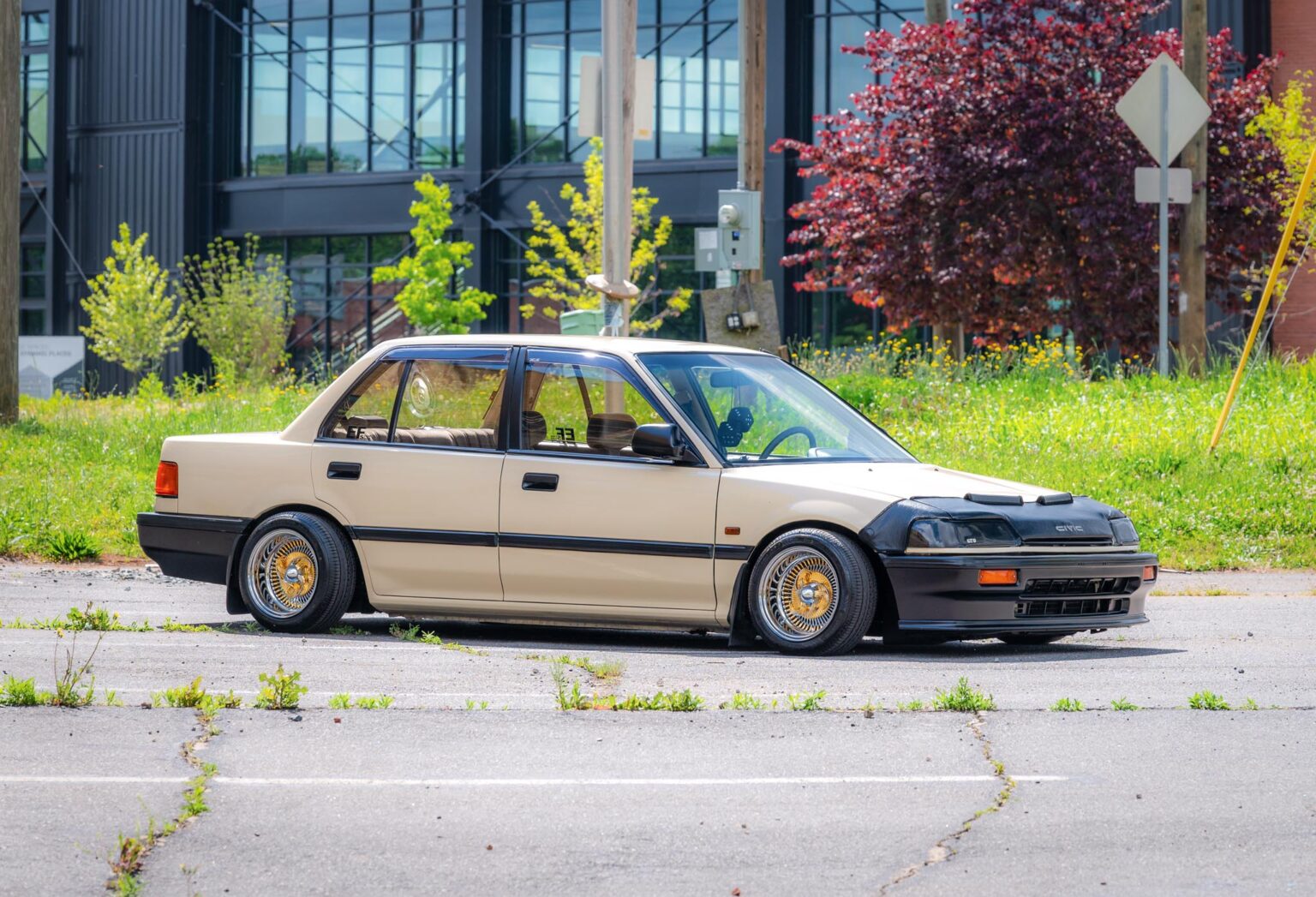 Creamy 4-door EF Civic - Euro lowrider | S3 Magazine