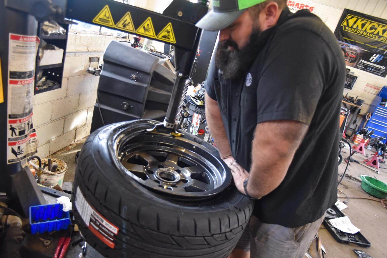 KnKut Silverado - Lowered on Belltech kit w/ Konig HT2 wheels | S3 Magazine
